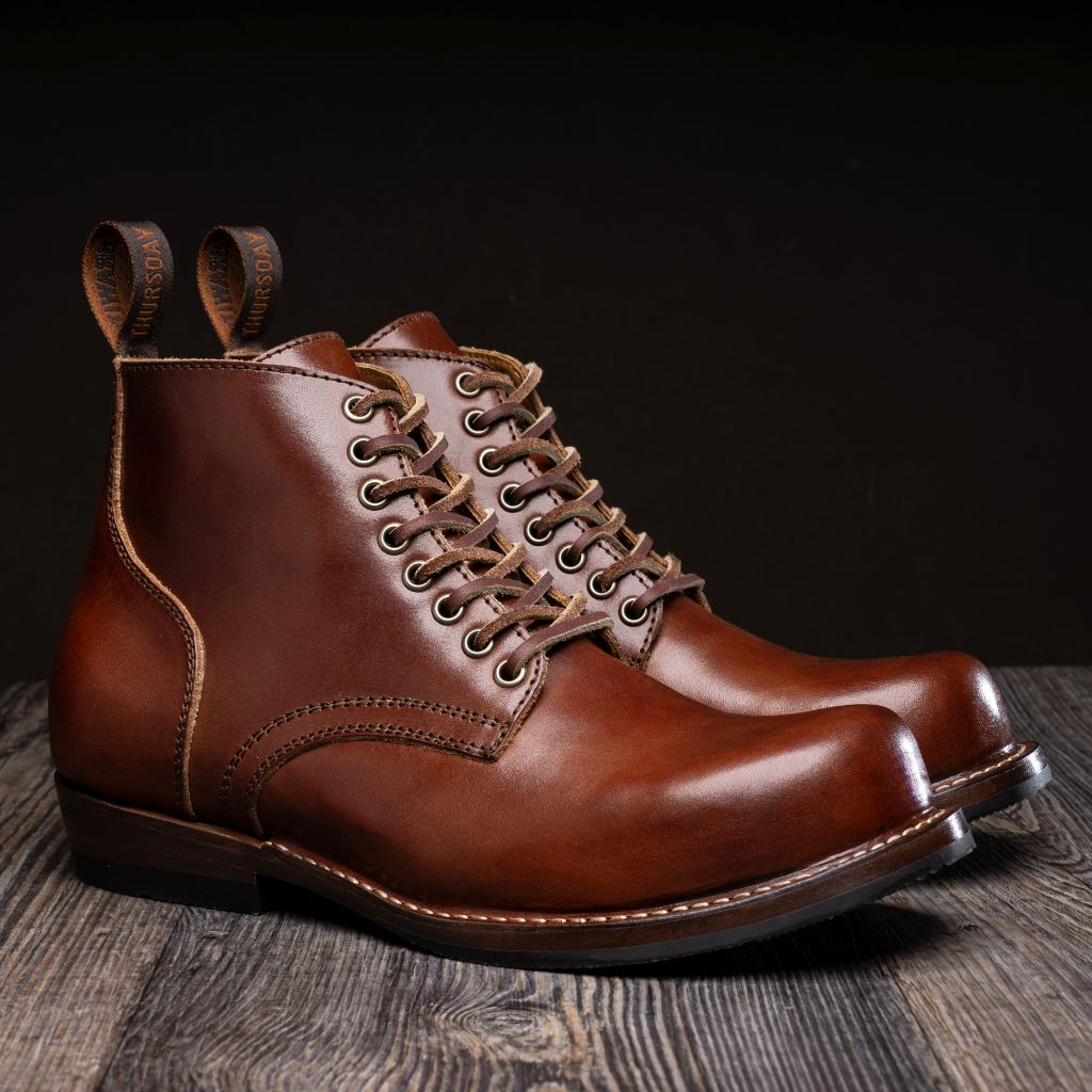 Men's Brawler Boot In Medium Brown Harness Leather - Thursday