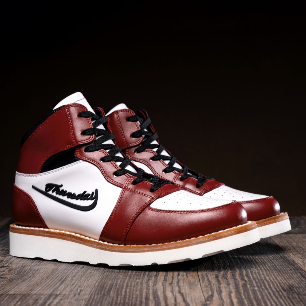 Men's Showtime Boot In Red & Black 'Toro' Leather - Thursday